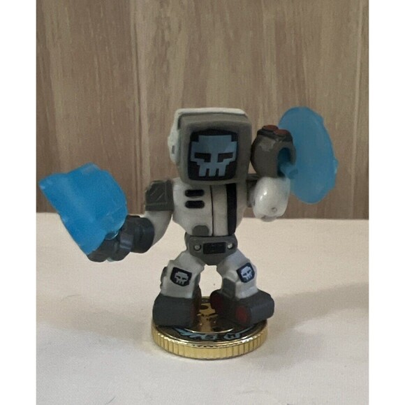 Moose | Toys | Moose Akedo Ultimate Arcade Warriors Screenshot Mini ...